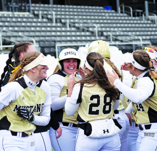 SMSU SOFTBALL: Sharp start | News, Sports, Jobs - Marshall Independent